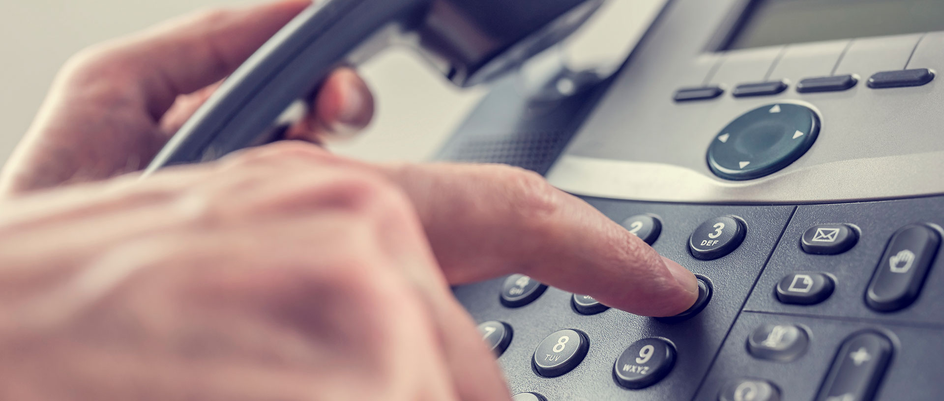 Call-Waiting / Anklopfen